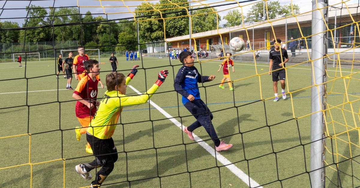 120 Jahre SC Opel und ein toller Tag: Fußball für junge Menschen mit ...