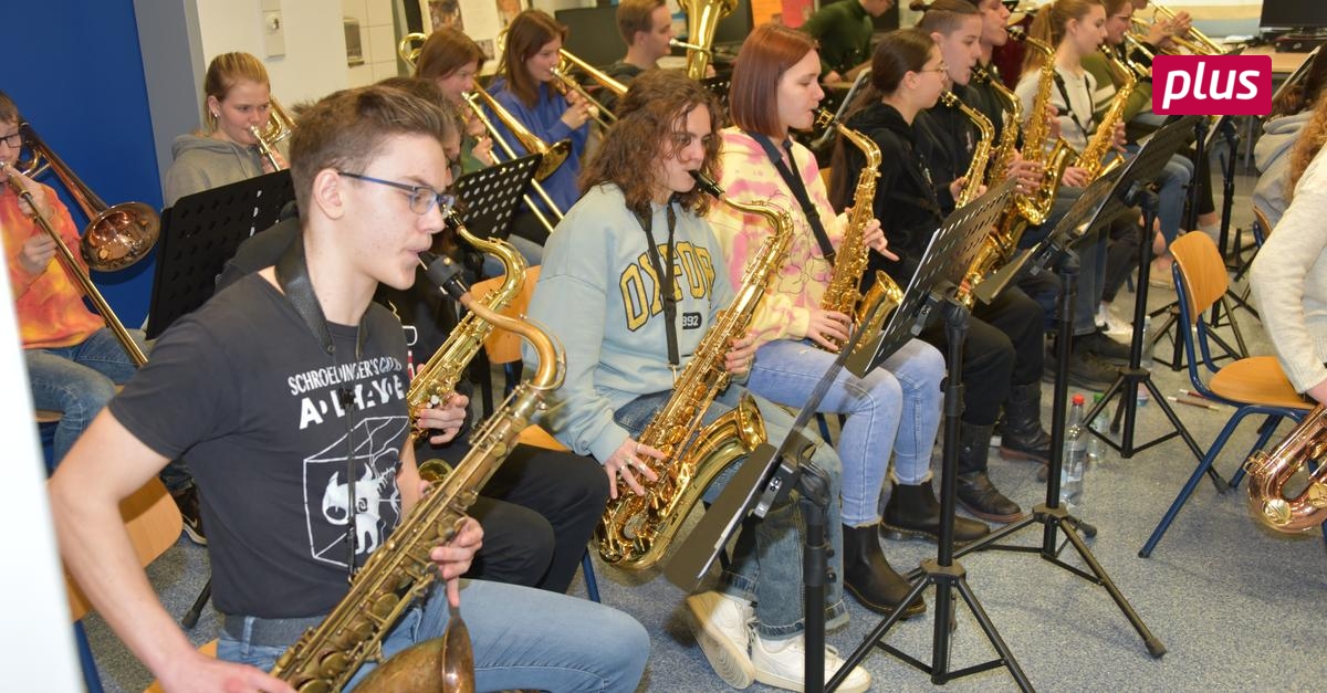 Kaye-Ree singt in Flörsheim