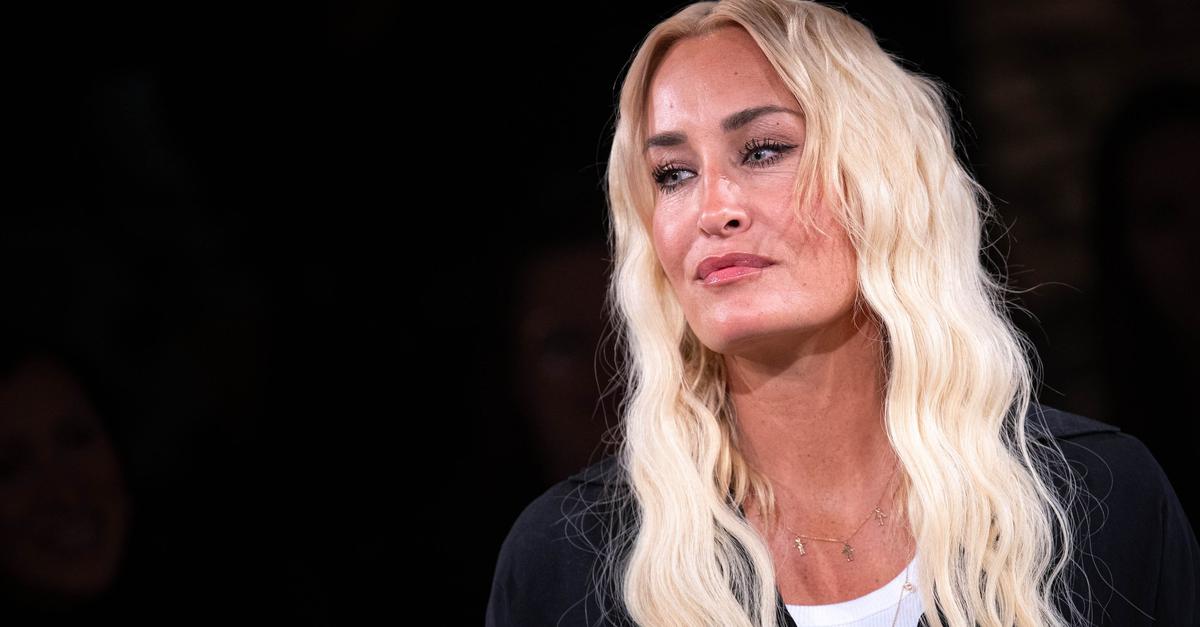 Sarah Connor im Dunkeln: „Liebe Grüße vom Stromausfall“