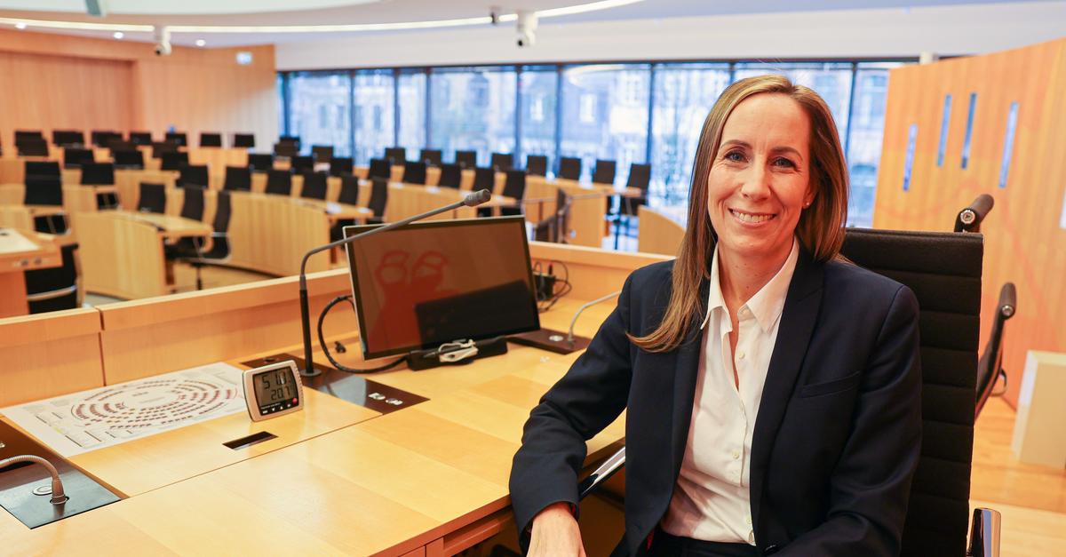 Wie Hessens Landtagspräsidentin Astrid Wallmann demokratische Regeln ...